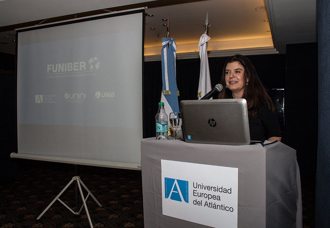 UNINI México entrega diplomas de posgrado en una ceremonia organizada ...