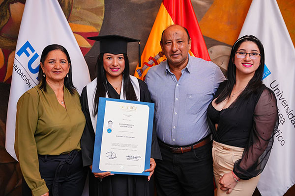 UNINI México celebra un acto de entrega de títulos para sus alumnos ...